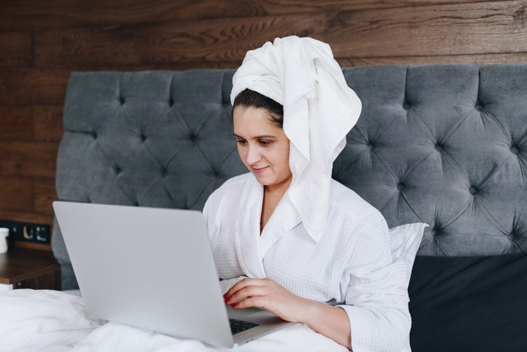 The Ultimate Work From Home Skin Care Guide | Idol Beauty Blog